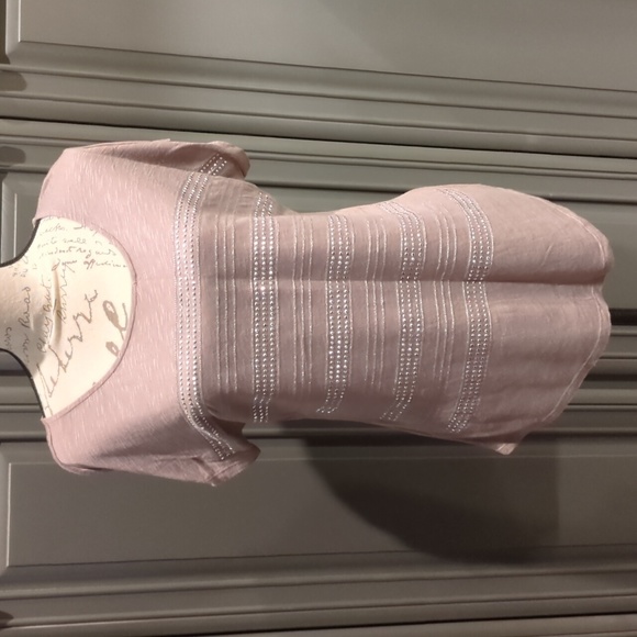 Apt. 9 | Tops | Apt 9 Medium Dusty Pink And Silver Top | Poshmark